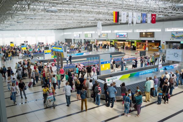 Wunderbar Flughafen Antalya Ankunft Heute Ebenbild